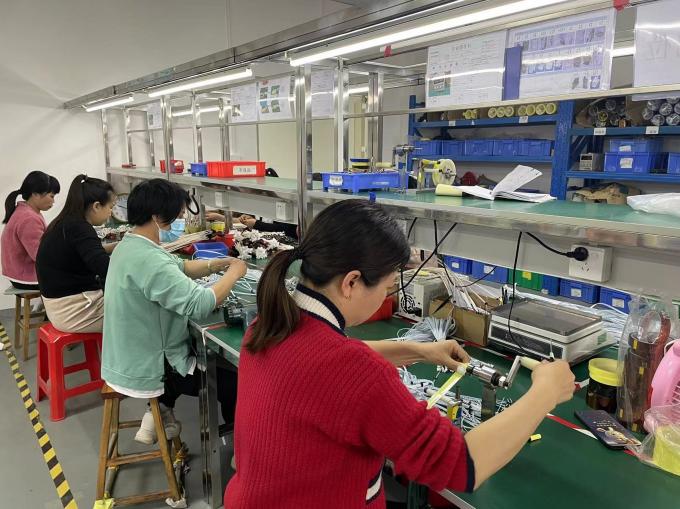 China Shenzhen Longyuan Lock Industry Co., Ltd. factory production line